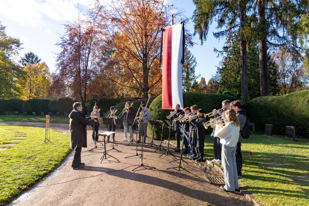 Zentrale Gedenkstunde zum Volkstrauertag | Elly-Heuss-Schule