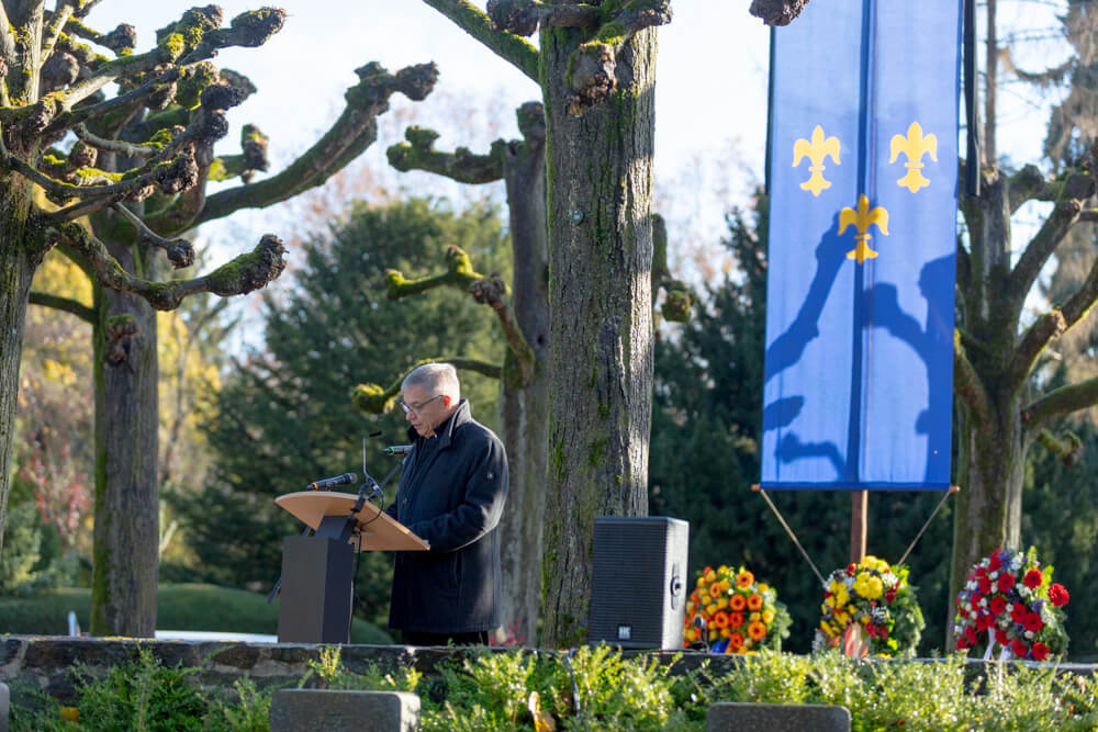 Zentrale Gedenkstunde zum Volkstrauertag | Elly-Heuss-Schule