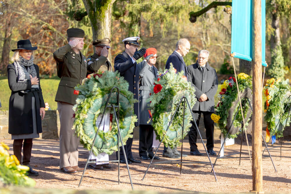 Zentrale Gedenkstunde zum Volkstrauertag | Elly-Heuss-Schule